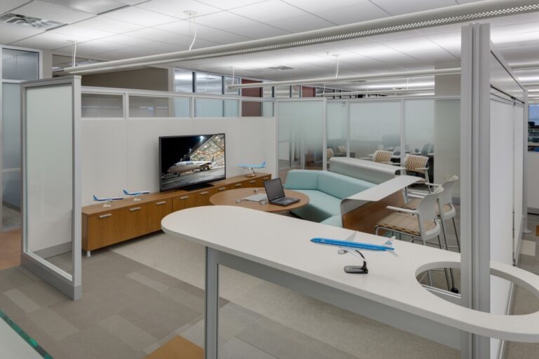 Collins Aerospace Headquarters - Workplace Architecture + Design