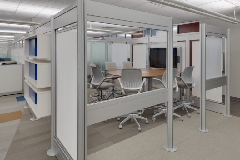 Collins Aerospace Headquarters - Workplace Architecture + Design