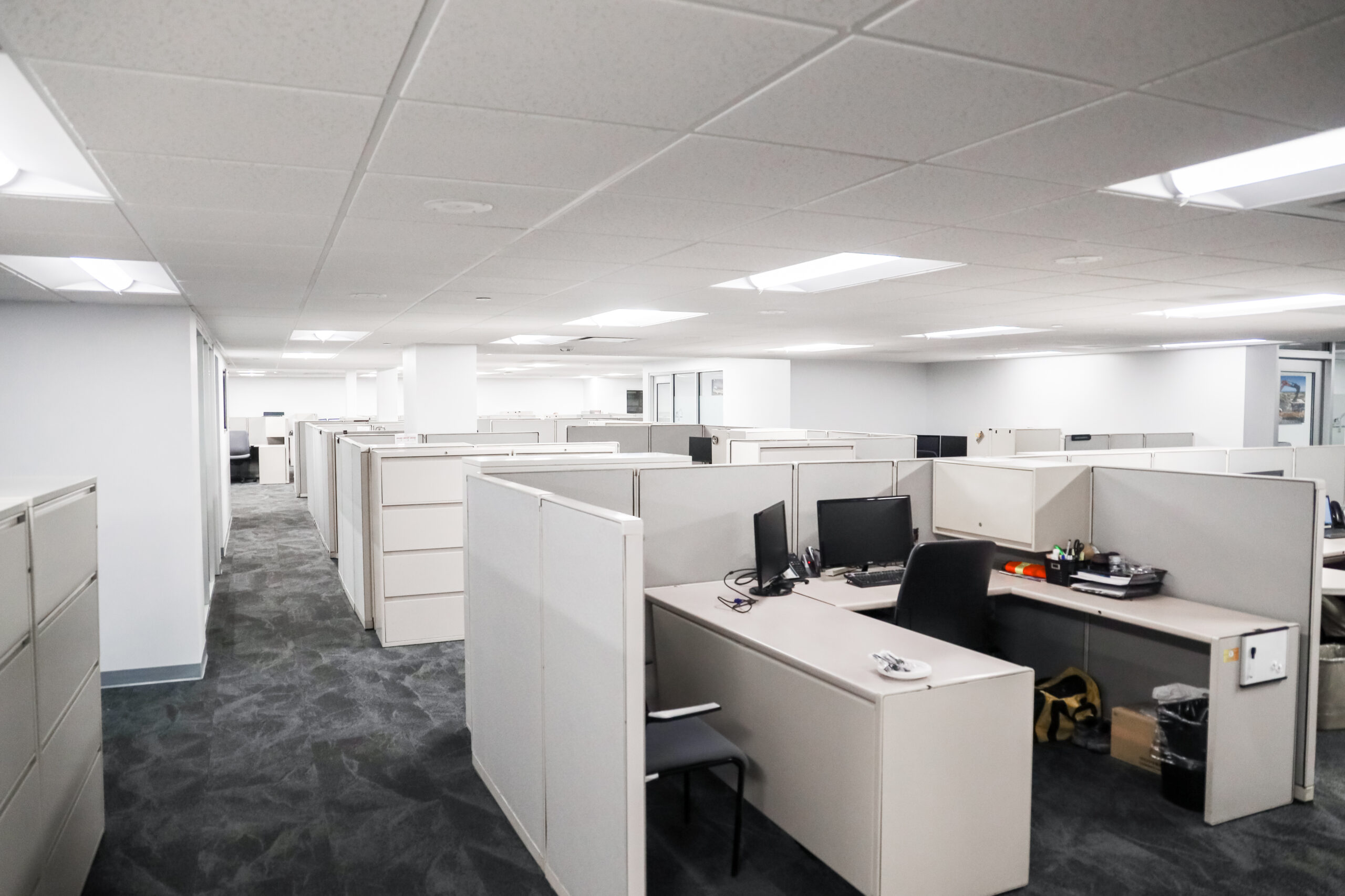 Deere Hitachi - Workplace Architecture and Design