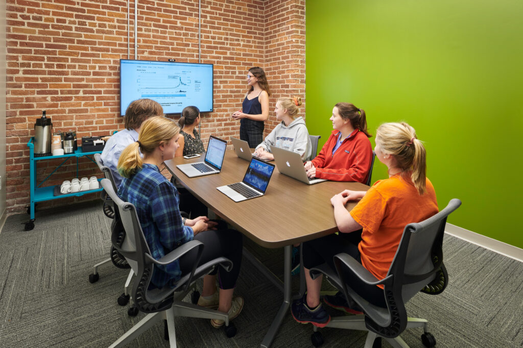 The HUB @ Davidson College - Workplace Architecture + Design